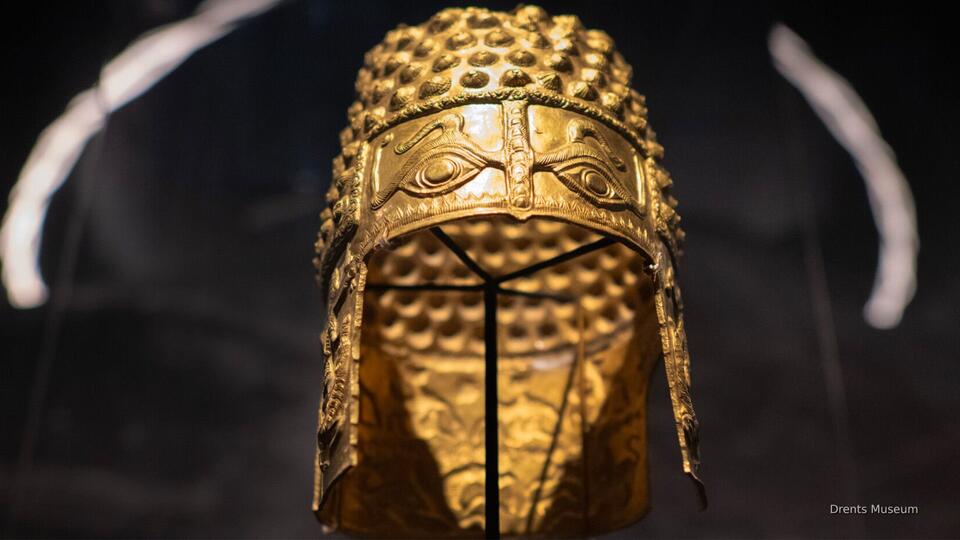 Suspects blow up museum door in the Netherlands, steal ancient ...