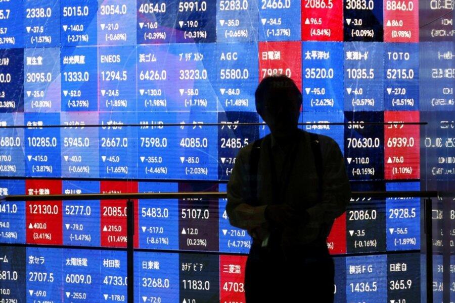 Japan’s Nikkei briefly tops 60,000 for first time - NewsBreak