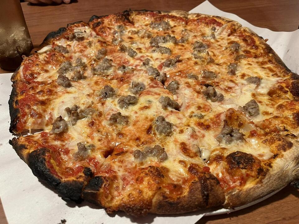 Why Modern Apizza in New Haven is #1 on the New CT Pizza Trail - NewsBreak