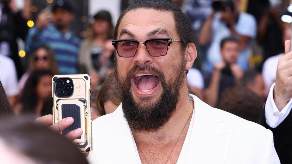 Jason Momoa Credits These Sci-Fi Fans for His Breakout Success - NewsBreak