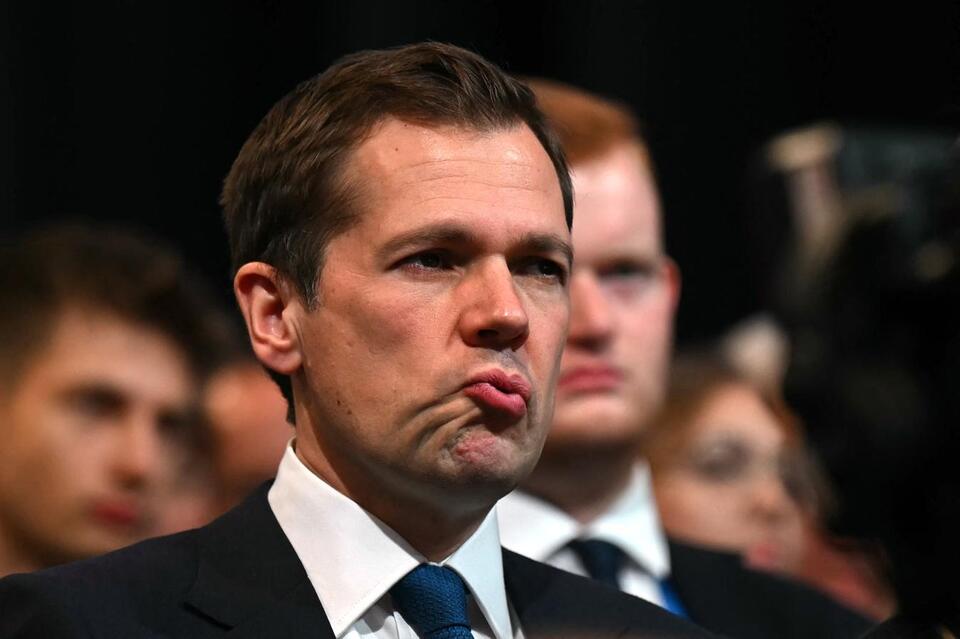 How mild-mannered Robert Jenrick turned into a ‘Trumpian hellraiser ...