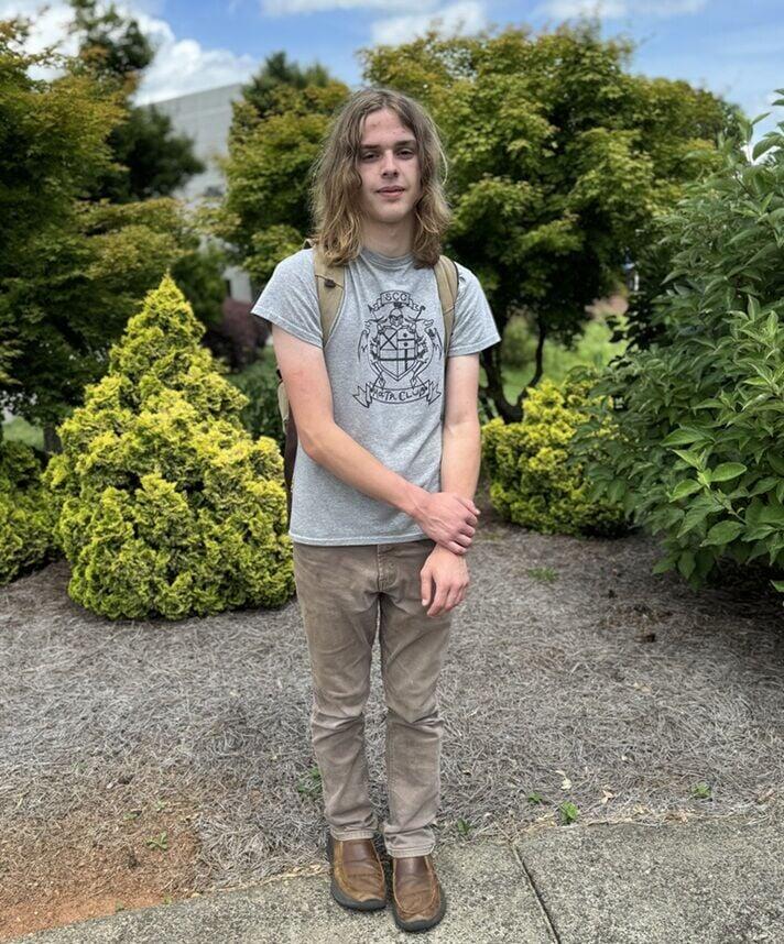Math student wins at national math competition - NewsBreak