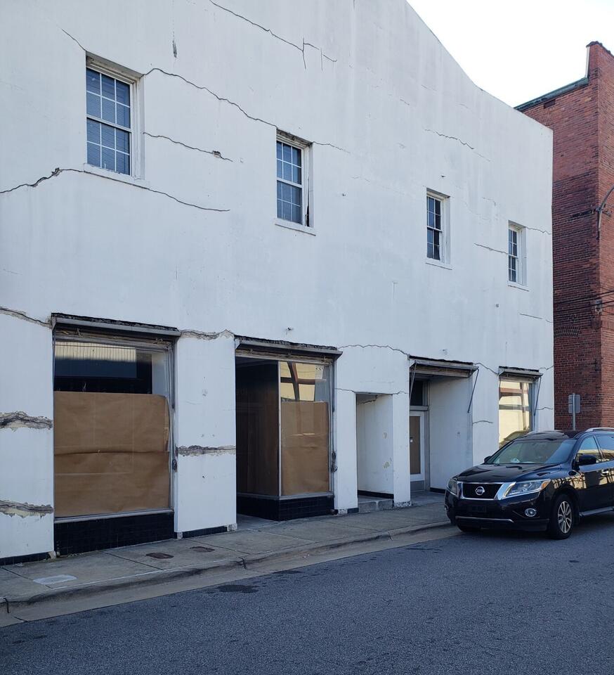 Long dormant Oxena building to get new life - NewsBreak