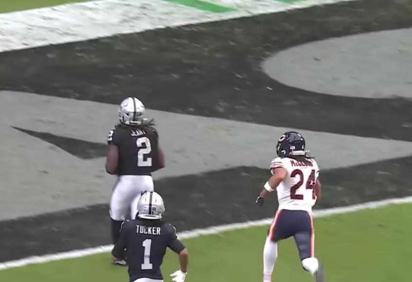 Ashton Jeanty Brings Back Iconic Boise Stance And Has Breakout Game ...
