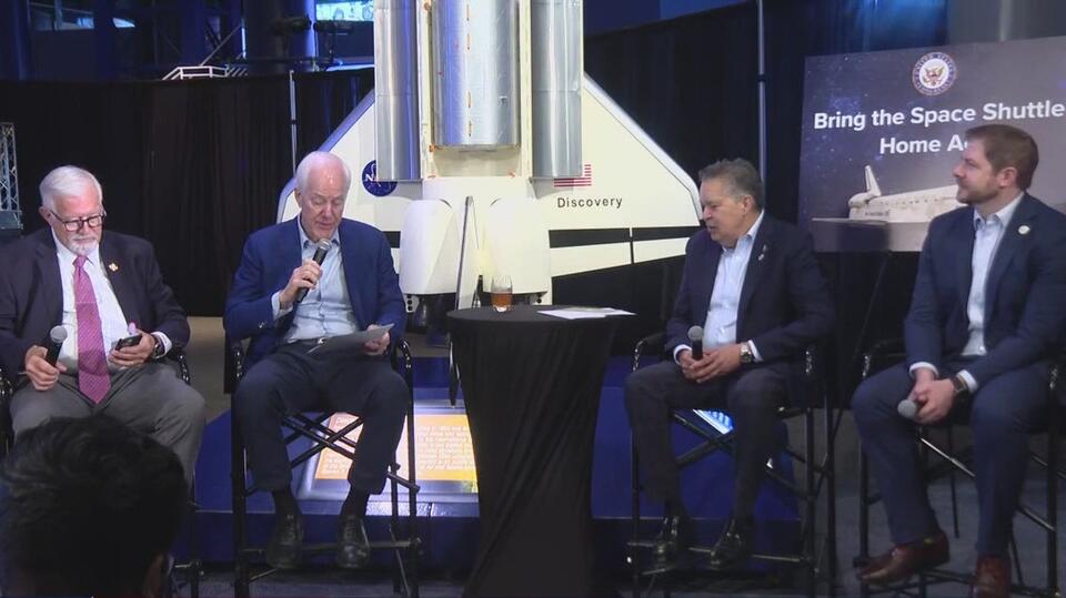 Sen. Cornyn calls for Space Shuttle Discovery to move to Houston ...
