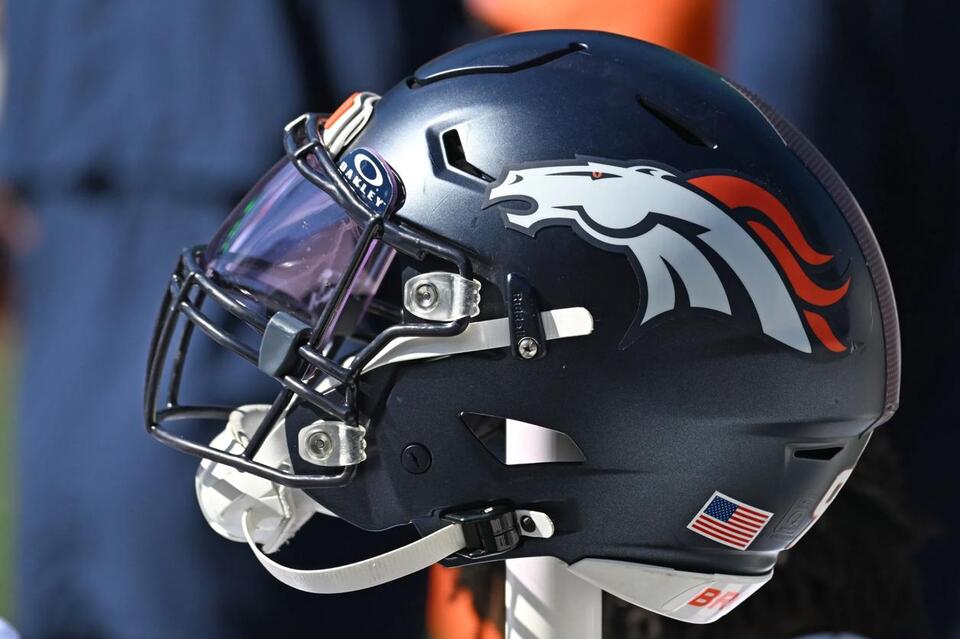 Why Does It Say 5280 on the Front of the Broncos’ Helmets? Details on ...