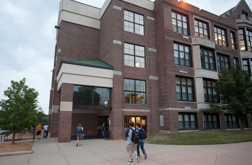 Heating unit malfunction sparks smoke scare, evacuation at Jackson High ...