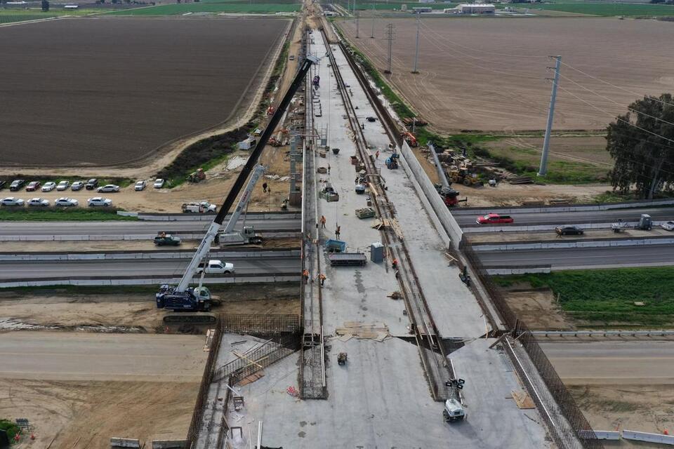 Federal Funding For California's High-Speed Rail Has Ended - NewsBreak