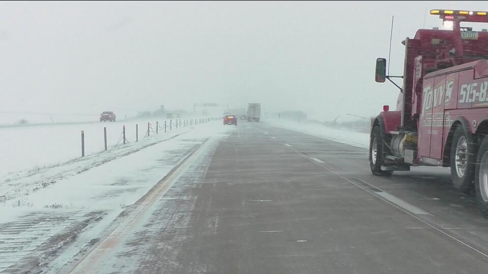 Iowa State Patrol, Des Moines police share reports following snow storm ...