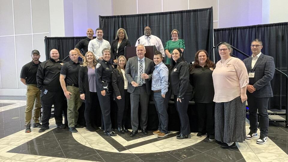 Cherokee E-911 Named Call Center of the Year - NewsBreak