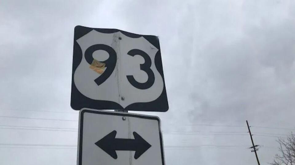 Teen dies in crash near Lakeside - NewsBreak