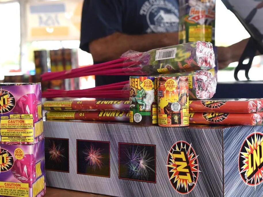 LI man blows off hand, severs fingers while using fireworks