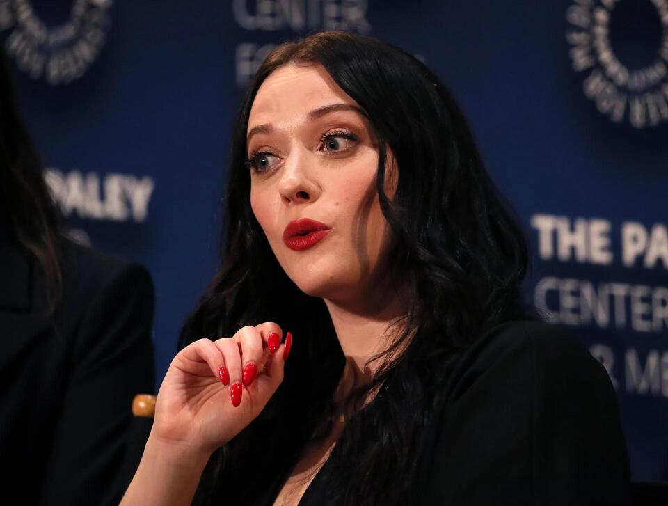 Kat Dennings’ comeback to sitcom with Shifting Gears has already set a ...