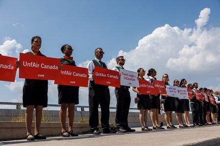 Air Canada seeks government intervention as contract talks with flight ...