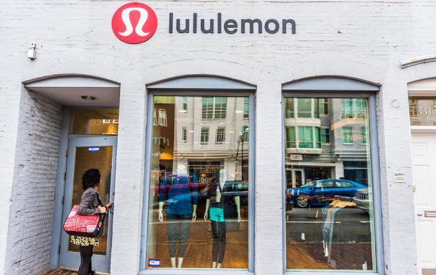 Can lululemon Maintain Its Pricing Power in a Softer Spending Climate ...