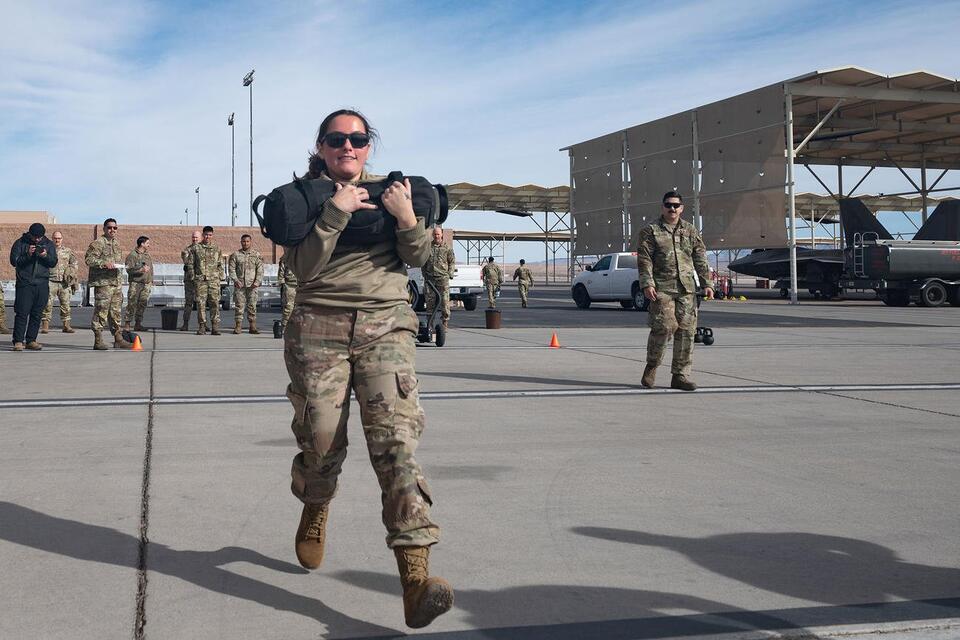 Try This Military Fitness Workout to Improve Leg Strength and Endurance ...