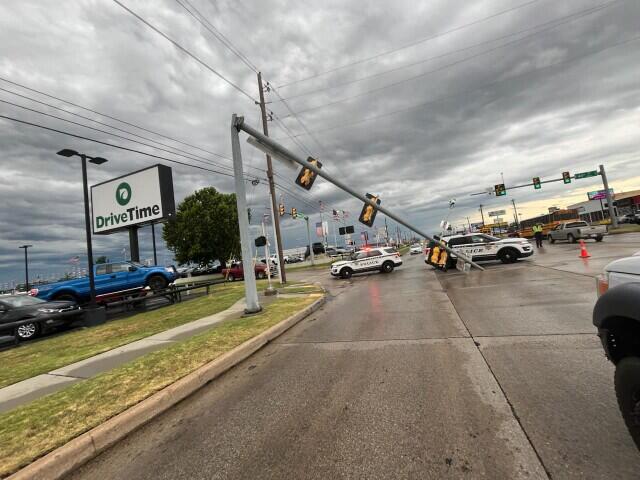 Early morning storms cause damage, power outages around Green Country ...