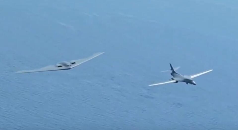 VIDEO: Americans Are Going Crazy After The U.S. Air Force Showcased ...