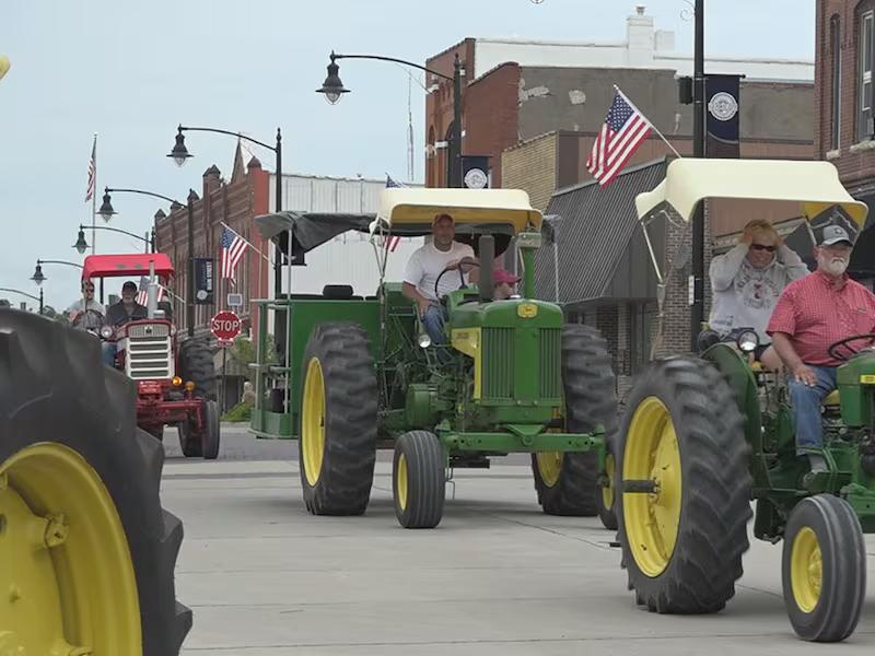 Final North Iowa Tractor Ride chugs through region