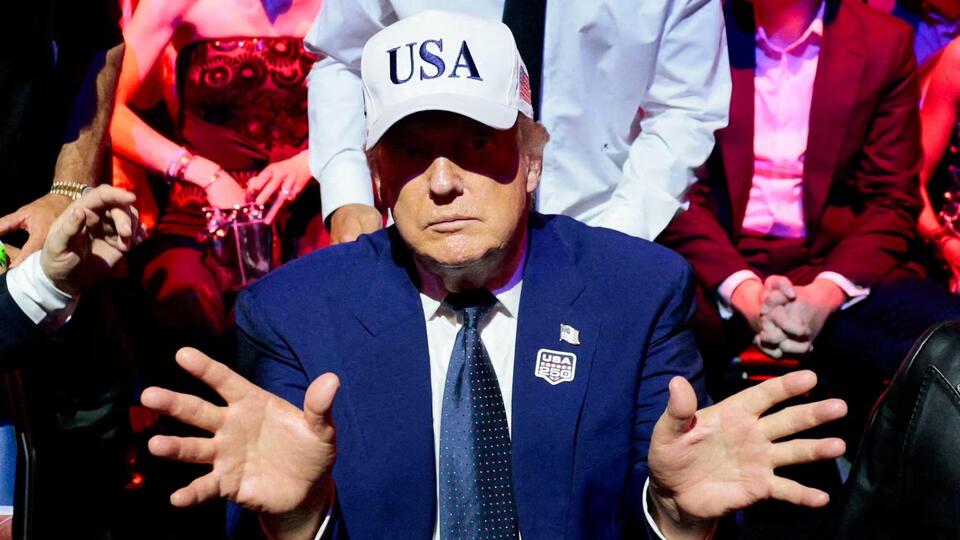 Trump’s 80th Birthday Dinner Menu Included Turkey, Stuffing, and Cake ...