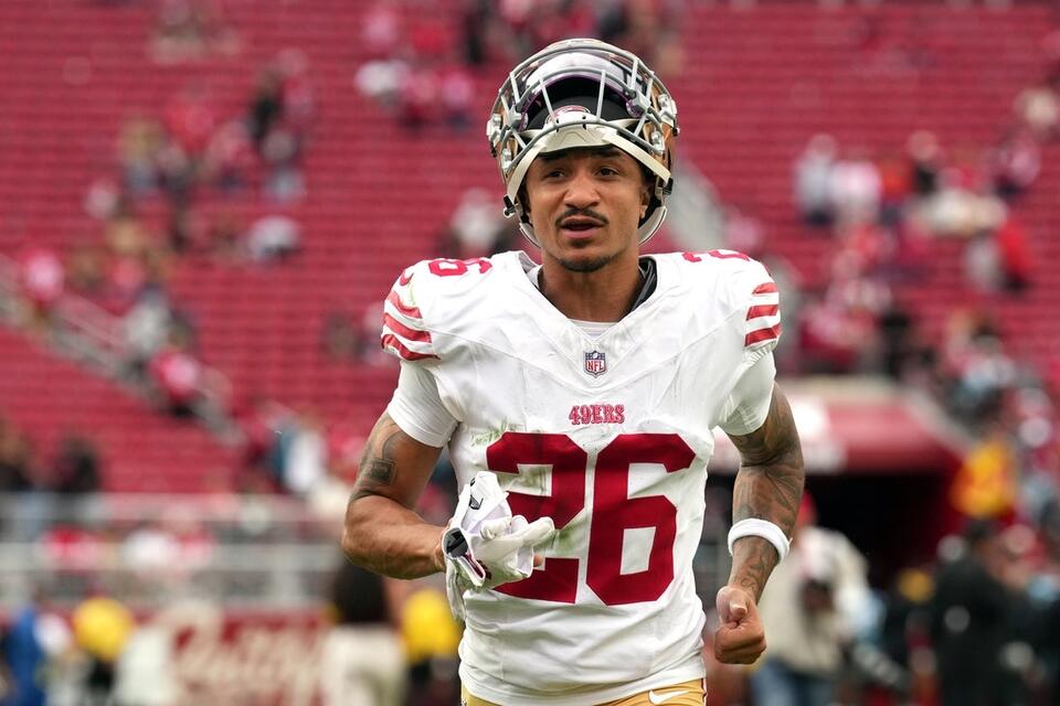 Reports: Bucs adding CBs Chase Lucas, Kemon Hall - NewsBreak