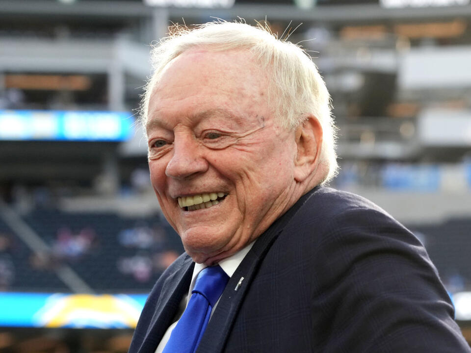 Jerry Jones Makes His Stance On Mike McCarthy Extremely Clear Amid Struggles