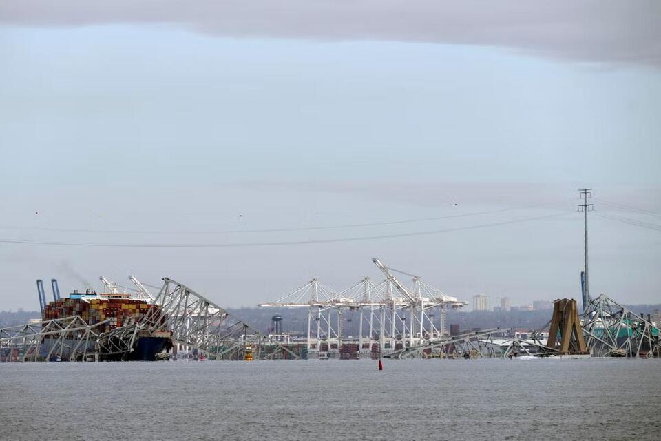Live updates | Governor: Ship reported losing power just before crash ...