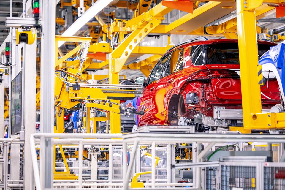 Global light vehicle production – April 2026 update - NewsBreak