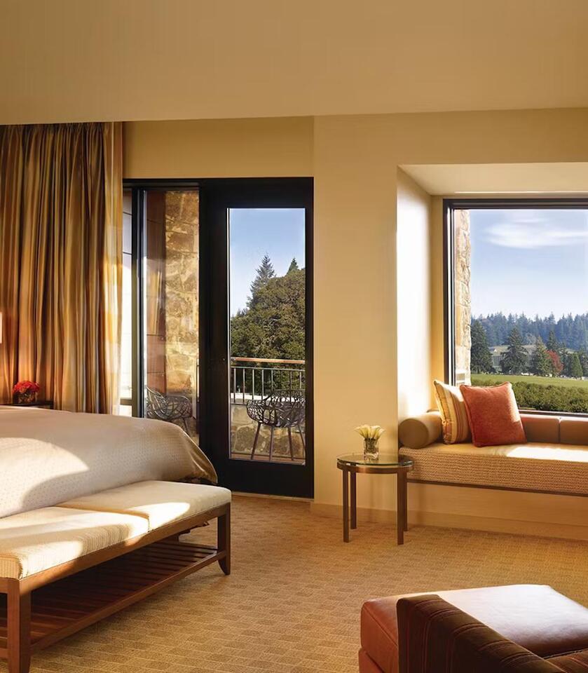 Scary Mommy 2025 Readers’ Choice Awards Best Hotels Or Resorts For A ...