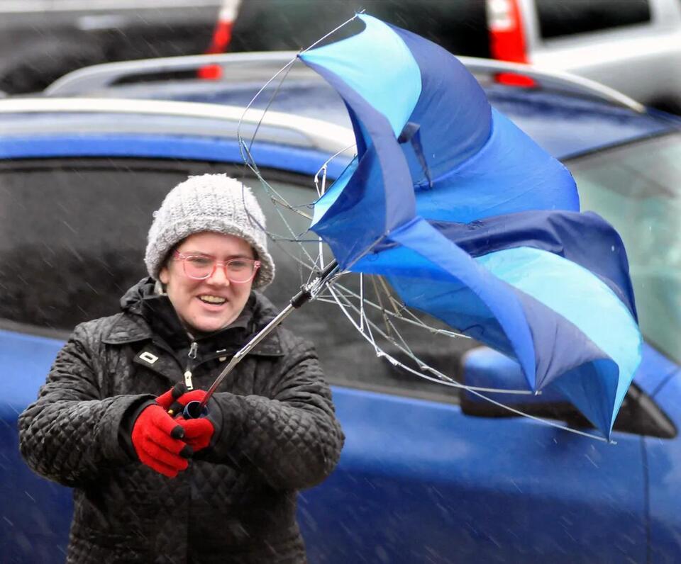 Storm will hit Maine with gusts up to 65 mph and heavy rain - NewsBreak