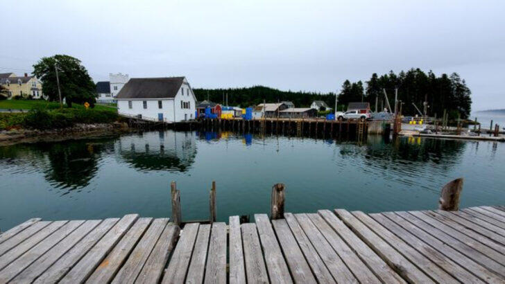 11 remote coastal villages in Maine that most tourists drive right past ...
