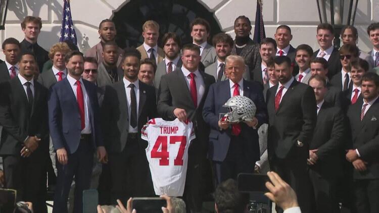President Trump hosts Ryan Day, Ohio State Buckeyes at White House ...