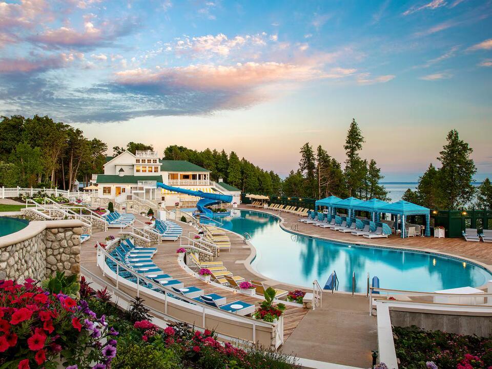 Lovable Michigan Travel Deals: Cherry slush, island breezes, Grand ...