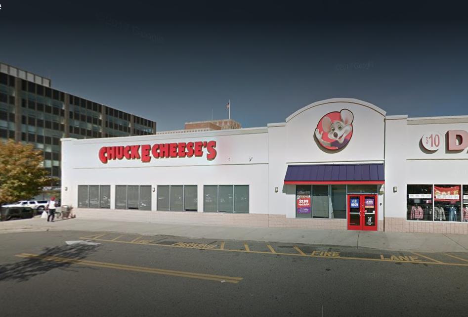 LI man charged with murder in fatal beating at Chuck E. Cheese - NewsBreak