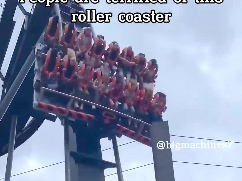 Scary roller coaster @Big Machines #rollercoaster #funpark #funfair # ...