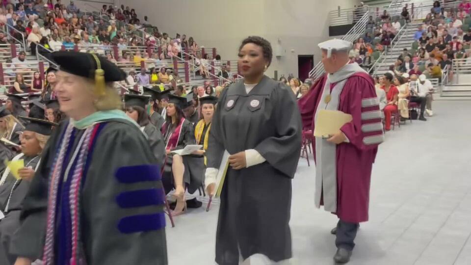 WWL Louisiana's Charisse Gibson delivers commencement speech at ...