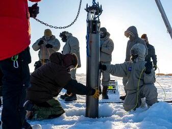 Rocket scientists build robot probes to gauge melting beneath ...