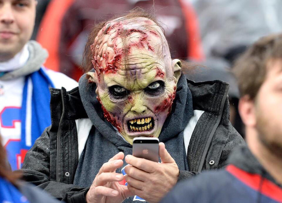 Watch NFL RedZone streaming free today with these trial deals - NewsBreak