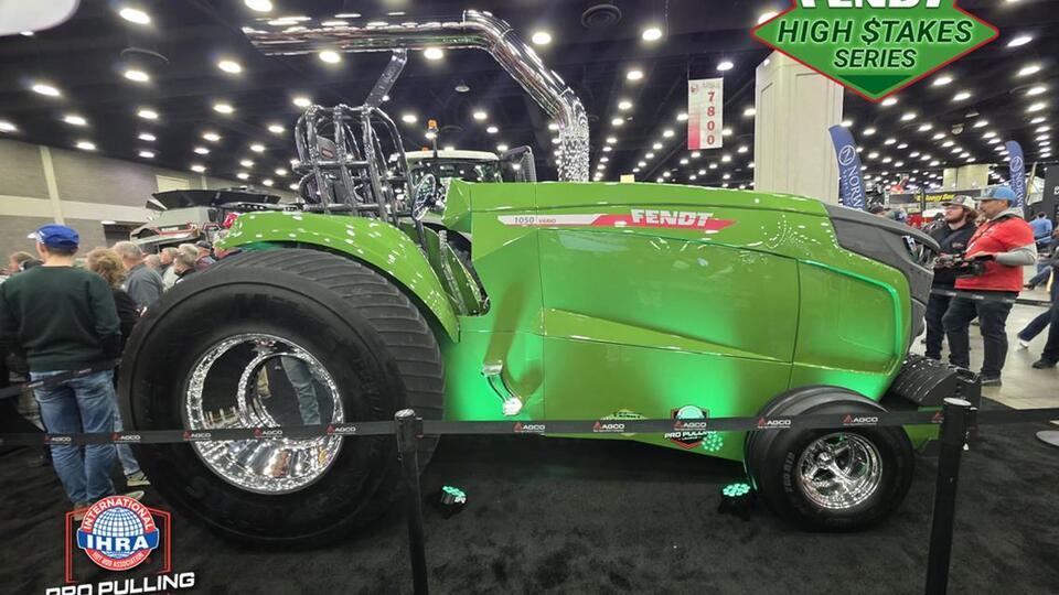 "Make It Happen" Fendt Pro Stock Tractor Unveiled at 60th National Farm ...