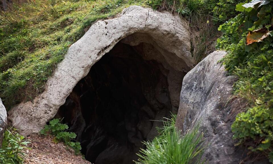 What the Maya did with human bones in their cave rituals was gruesome ...
