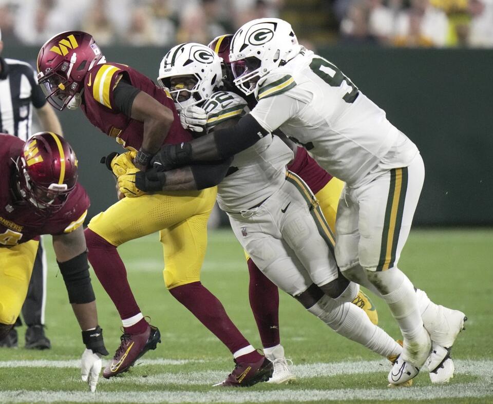 Cory's Corner: Eleven Guys Playing As One - NewsBreak