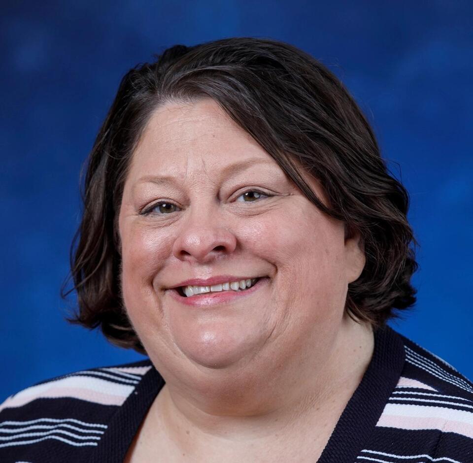 Murray State selects Laura Foltz as vice president for finance, pending ...