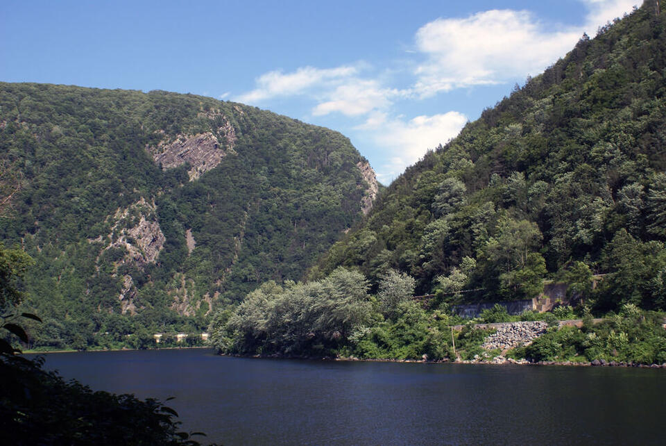 Amid rollbacks on protections, the EPA goes the other way on Delaware ...