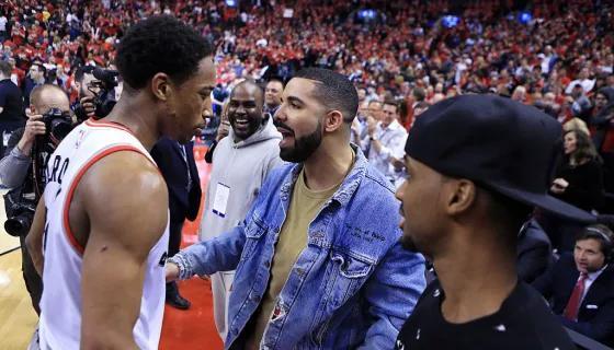 Drake Calls DeMar DeRozen A “Pu**y” At Toronto Raptors Game - NewsBreak