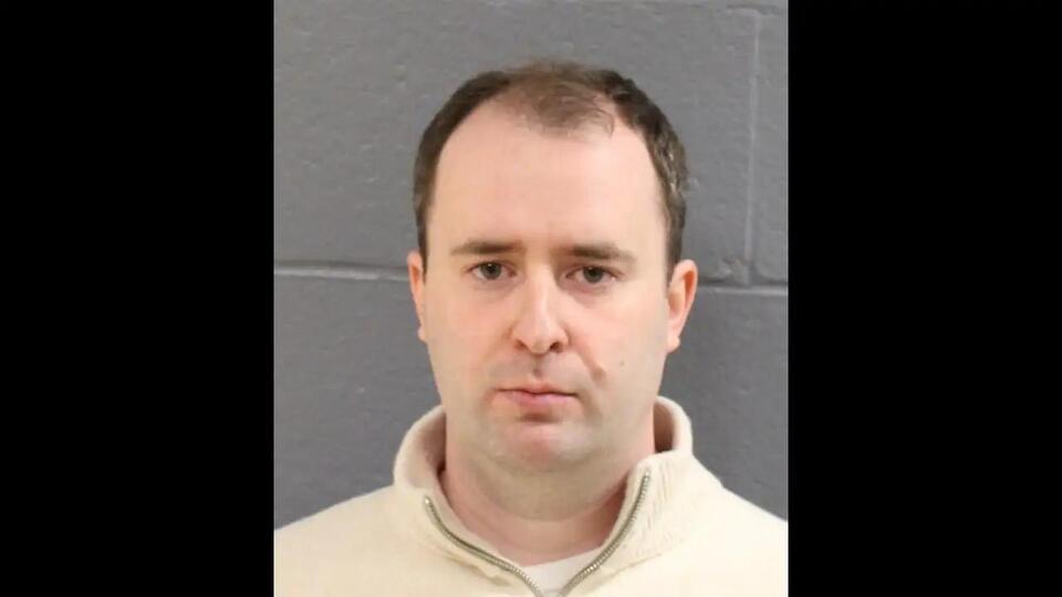 Flight crew member arrested at Logan Airport, wanted on warrant out of ...