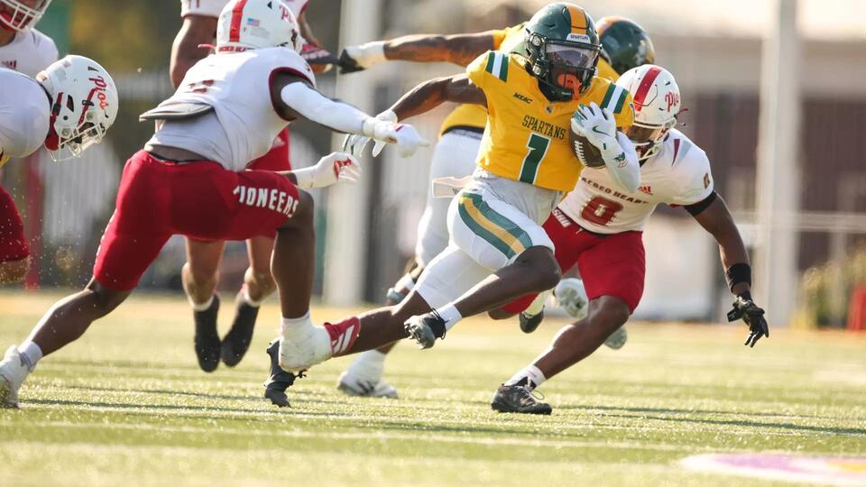 Norfolk State Visits Hampton in Annual Battle of the Bay Rivalry ...