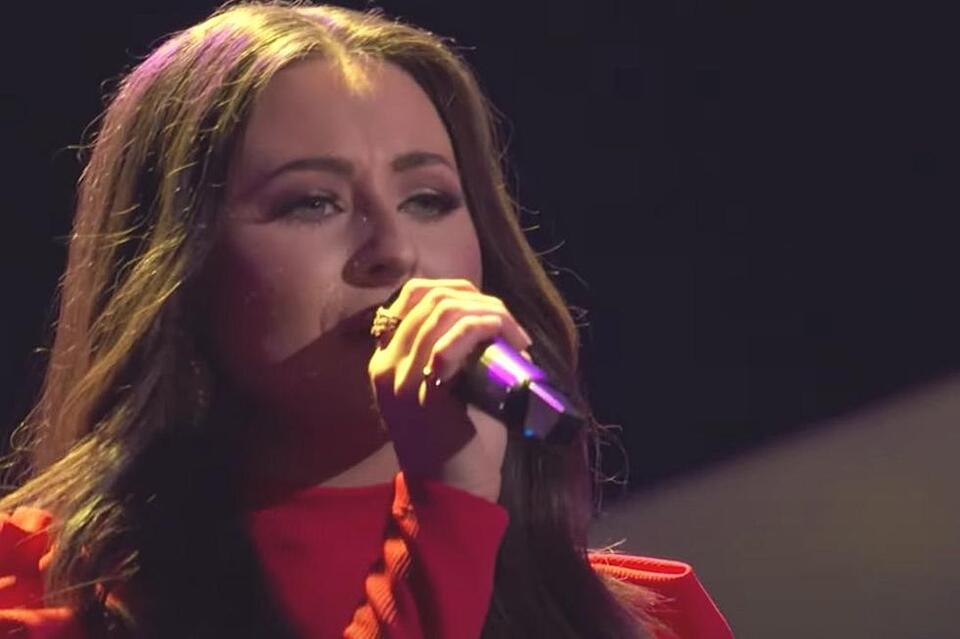 ‘The Voice:’ Former Pageant Queen Advances With Blind Audition of a ...