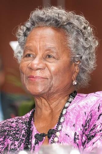 Miami trailblazer Thelma Gibson dies at 99 - NewsBreak