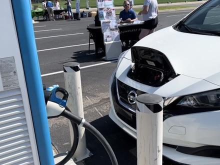 More EV charging stations are coming to Oklahoma thanks to federal funds