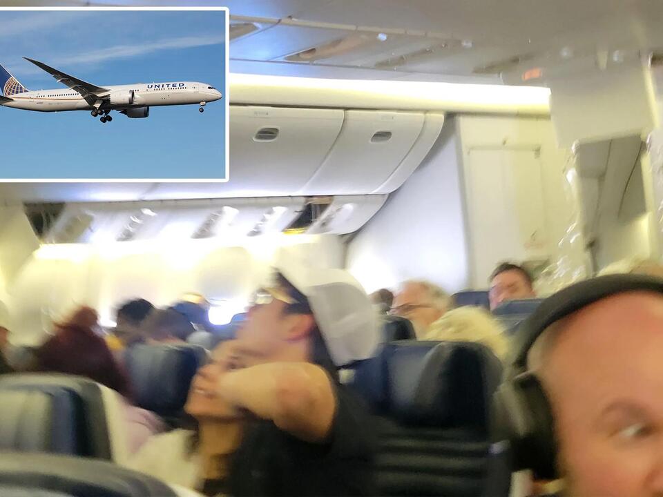 United passengers panic after oxygen masks ‘inadvertently deployed ...